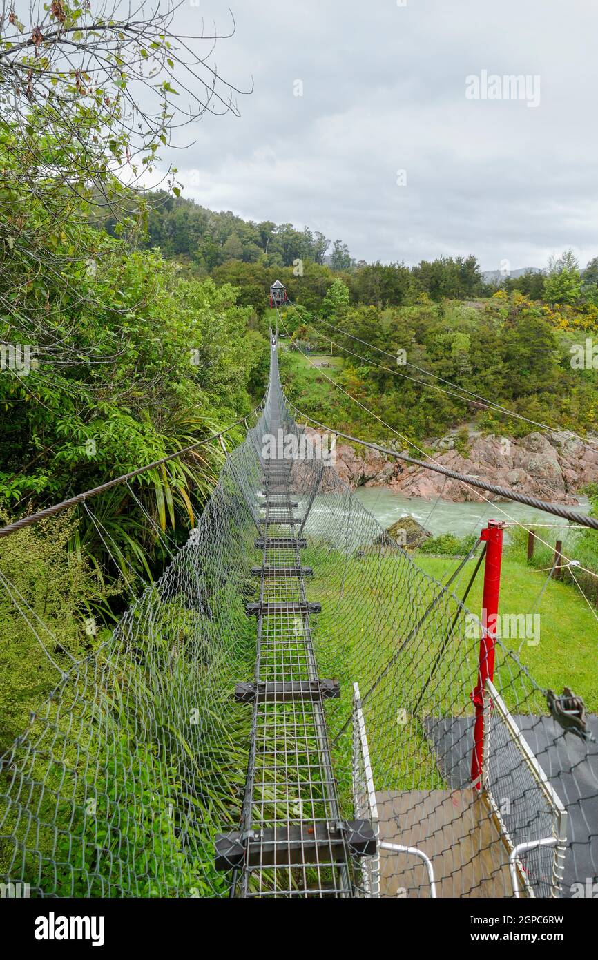 Buller gorge swingbridge hi-res stock photography and images - Alamy