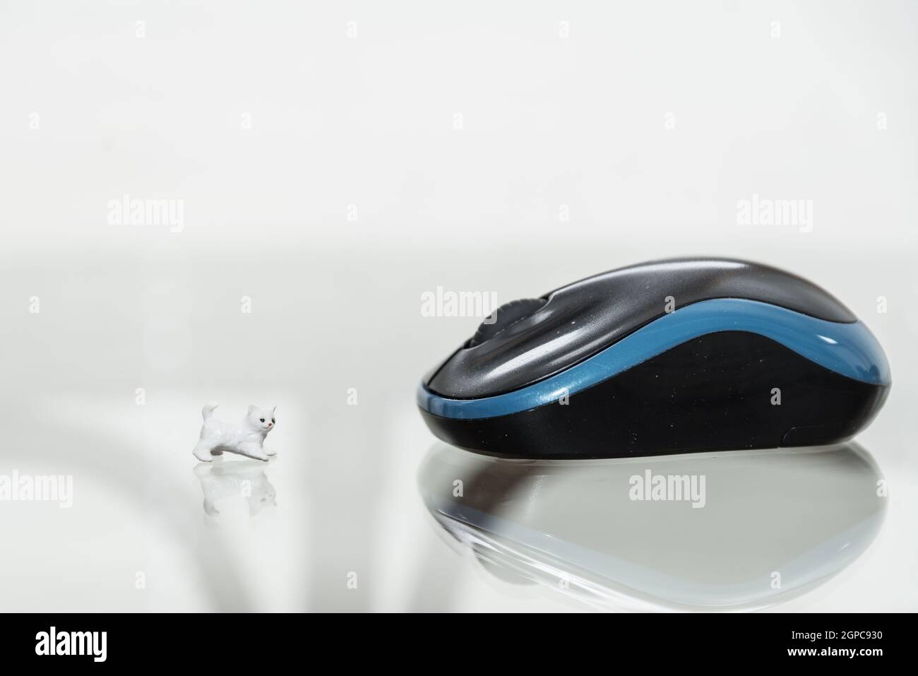 Mechanical optical mouse hi-res stock photography and images - Alamy