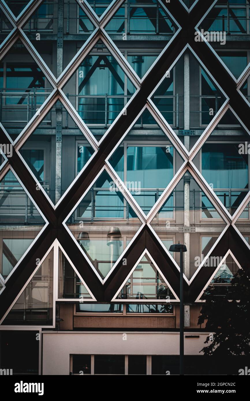 Modern architectural design of a building exterior Stock Photo - Alamy