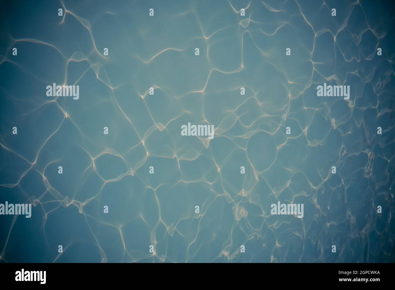 Vintage color pool water reflecting in the sun Stock Photo - Alamy