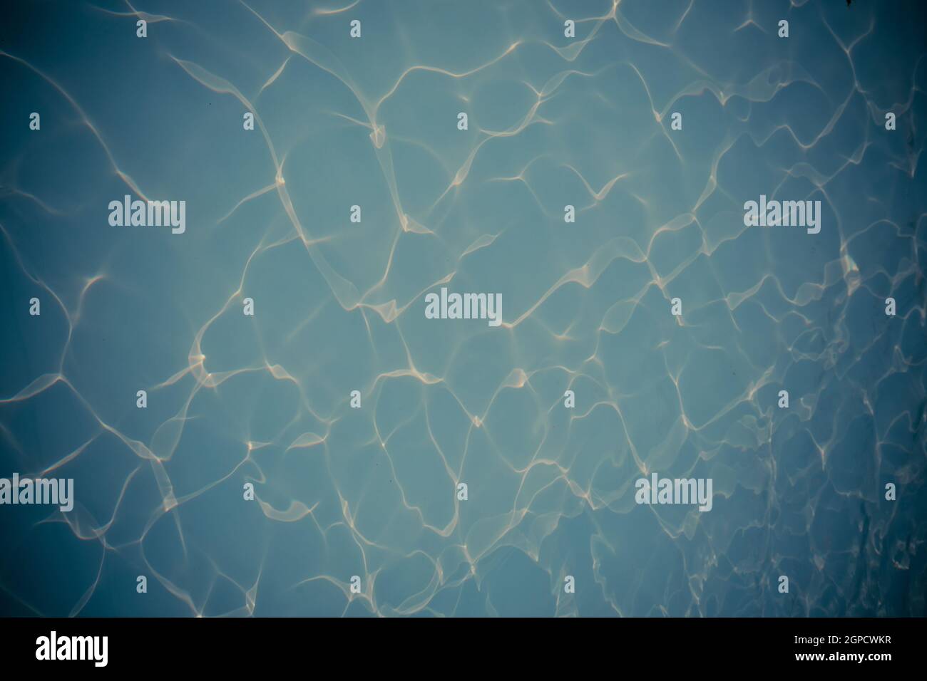 Vintage color pool water reflecting in the sun Stock Photo - Alamy