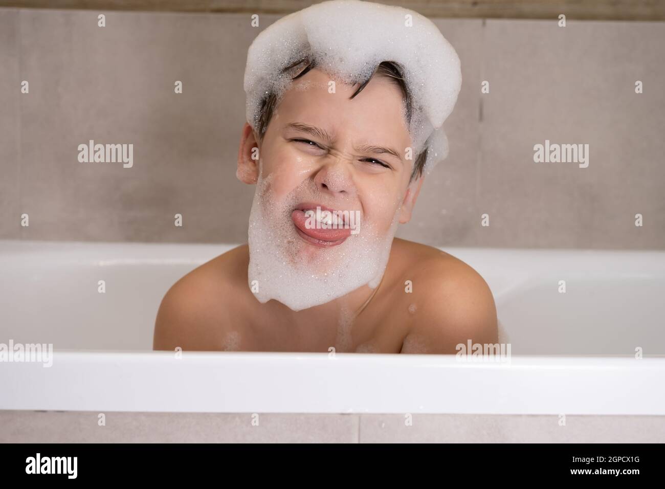 Boy Faces In Foam High Resolution Stock Photography and Images - Alamy