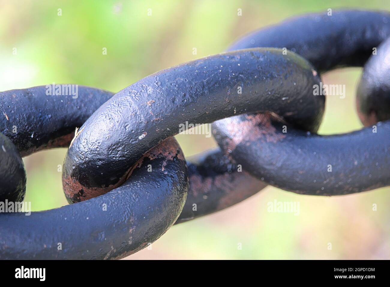 Welded chain links hi-res stock photography and images - Alamy