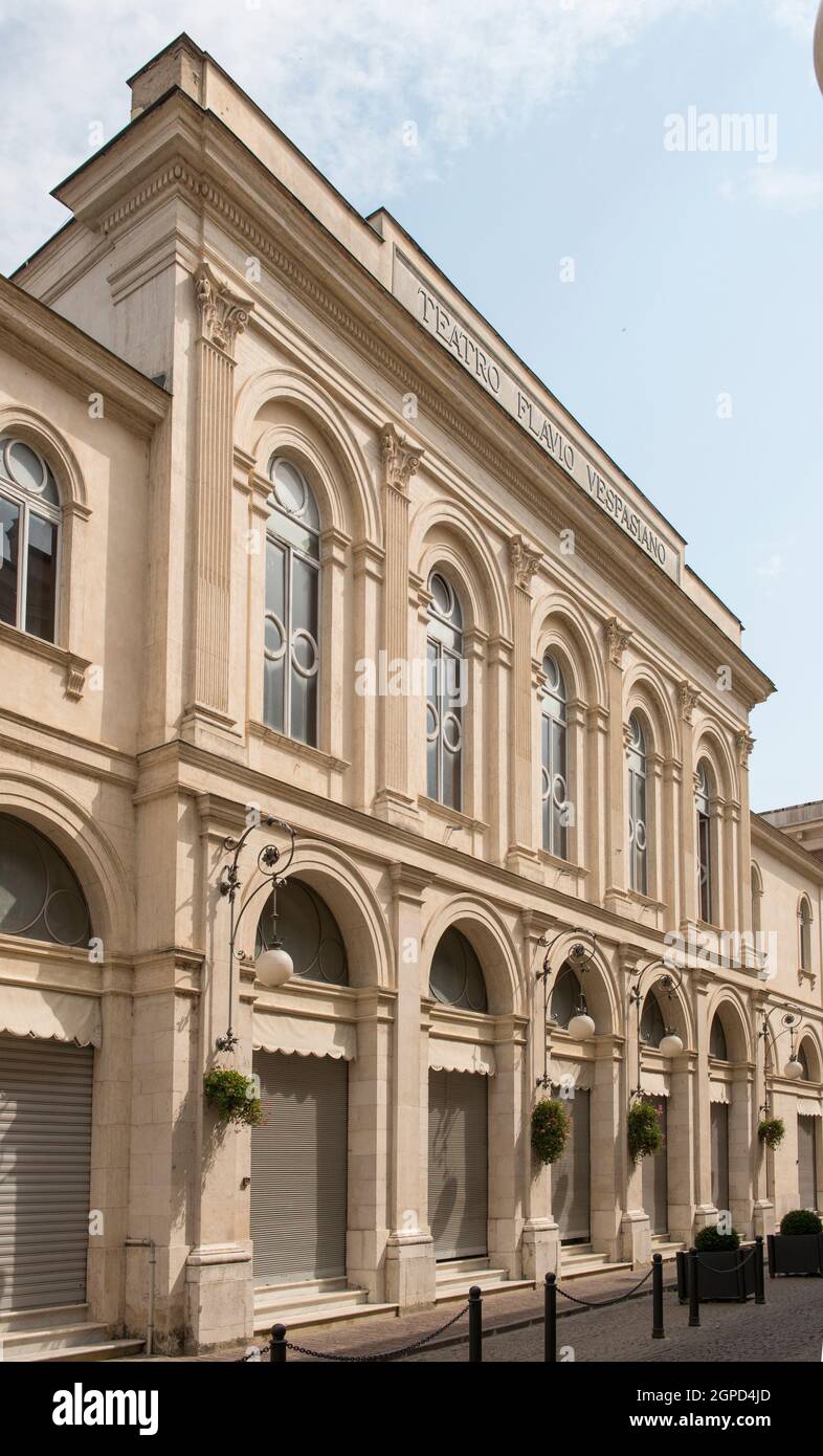 Teather hi-res stock photography and images - Alamy