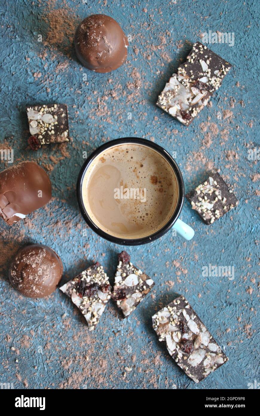 Cup of coffee, chocolate, cocoa powder Stock Photo - Alamy