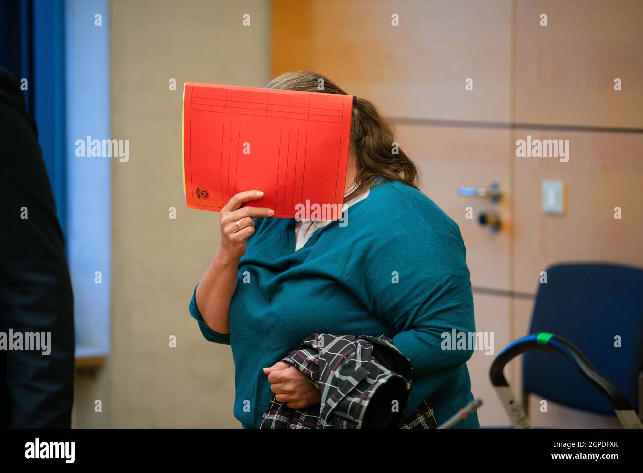 Nurse accused hi-res stock photography and images - Alamy
