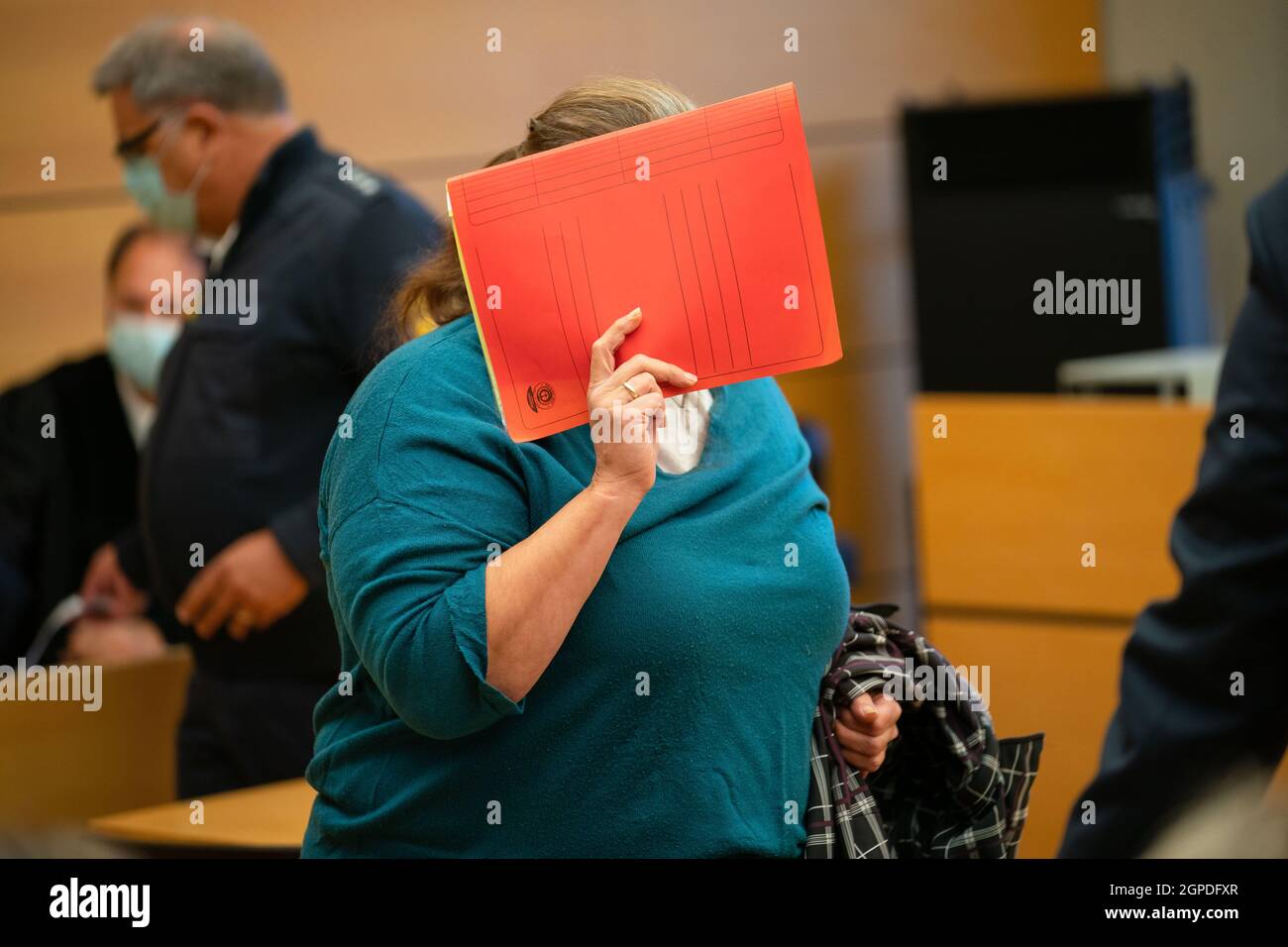 Nurse accused hi-res stock photography and images - Alamy