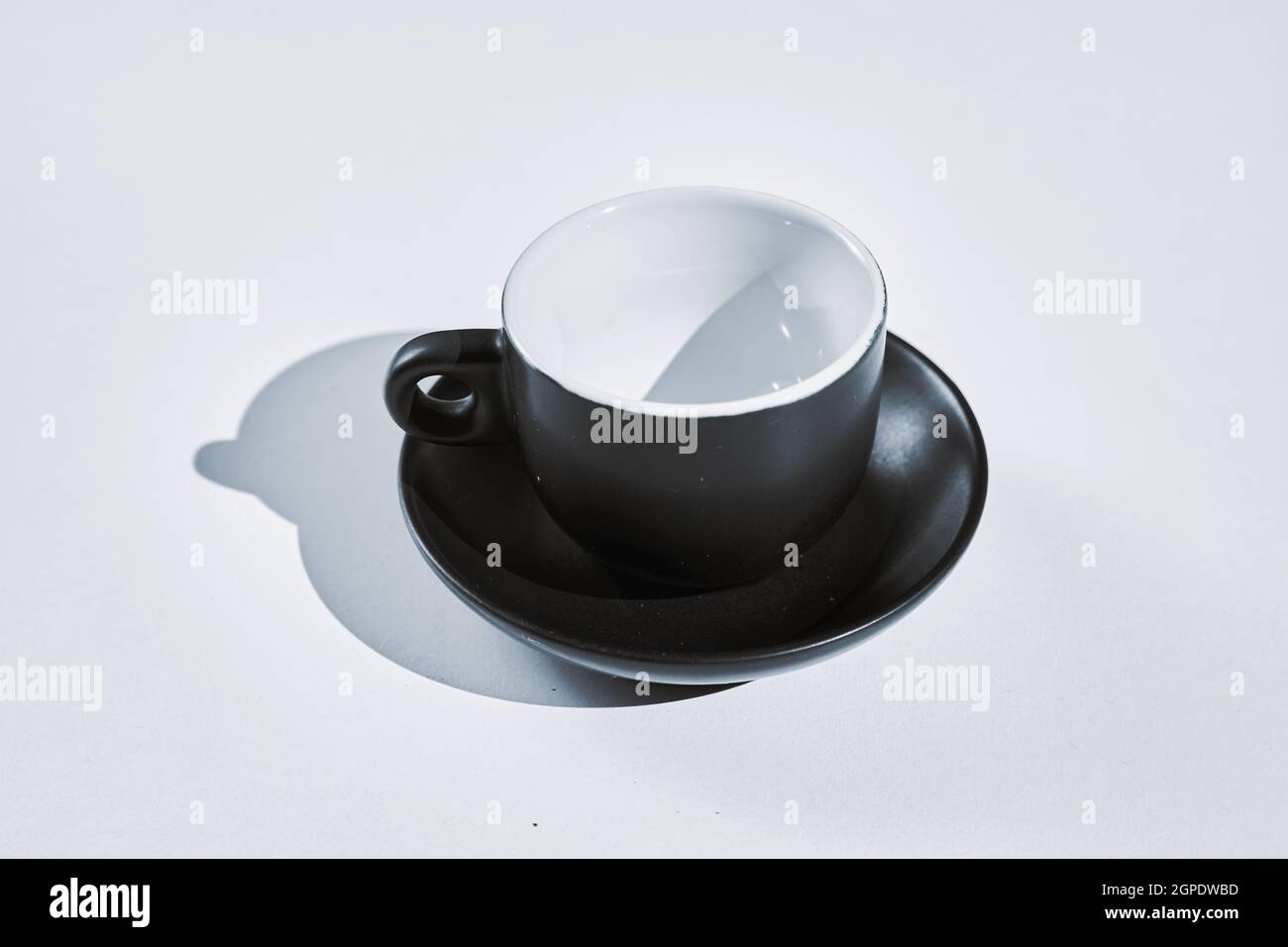 Black coffee cup with shadow path isolated on white Stock Photo - Alamy