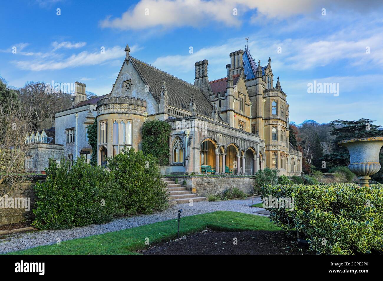 Gothic revival house uk hi-res stock photography and images - Alamy
