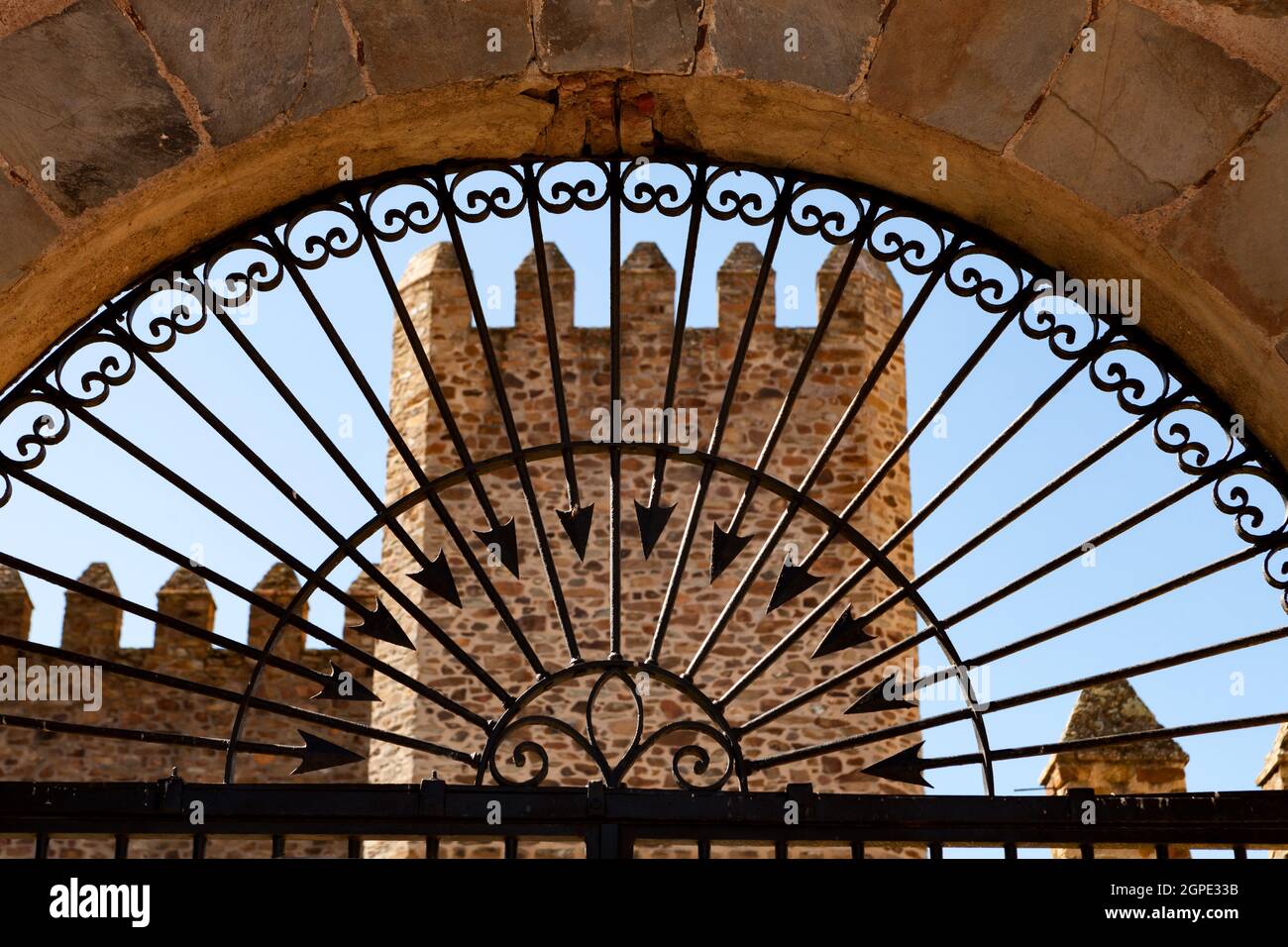 Royal castle behind medieval hi-res stock photography and images - Alamy