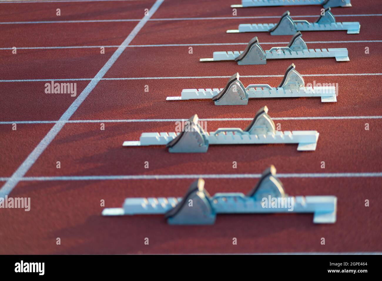 Athletics starting blocks hi-res stock photography and images - Alamy