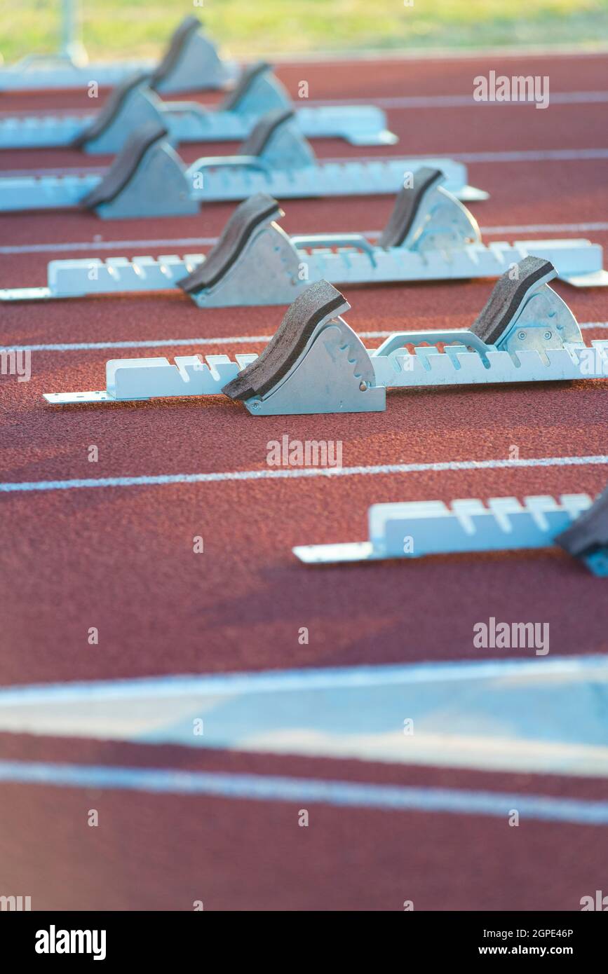 Starting blocks close up hi-res stock photography and images - Alamy
