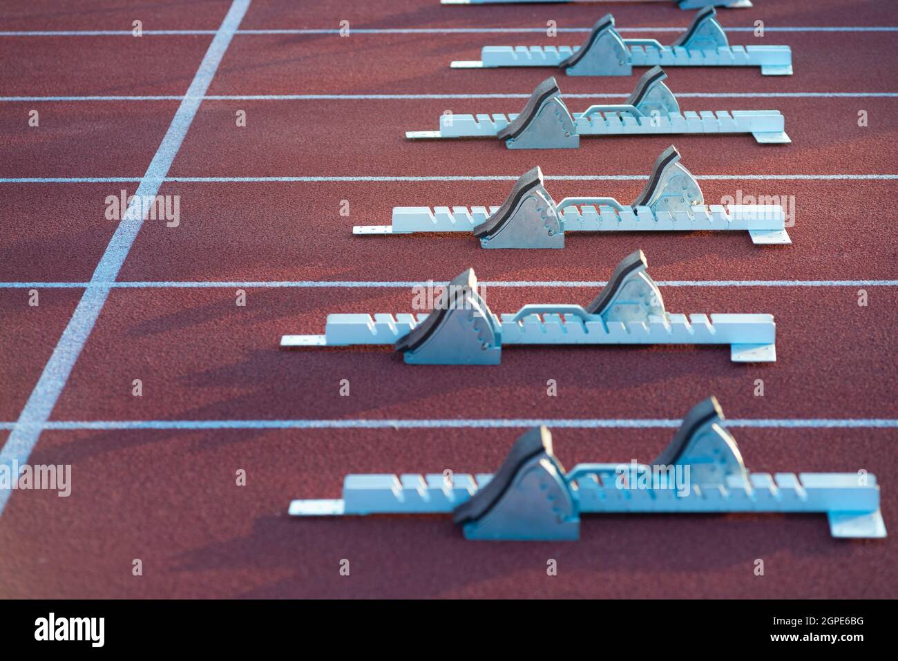 Starting blocks stadium hi-res stock photography and images - Alamy