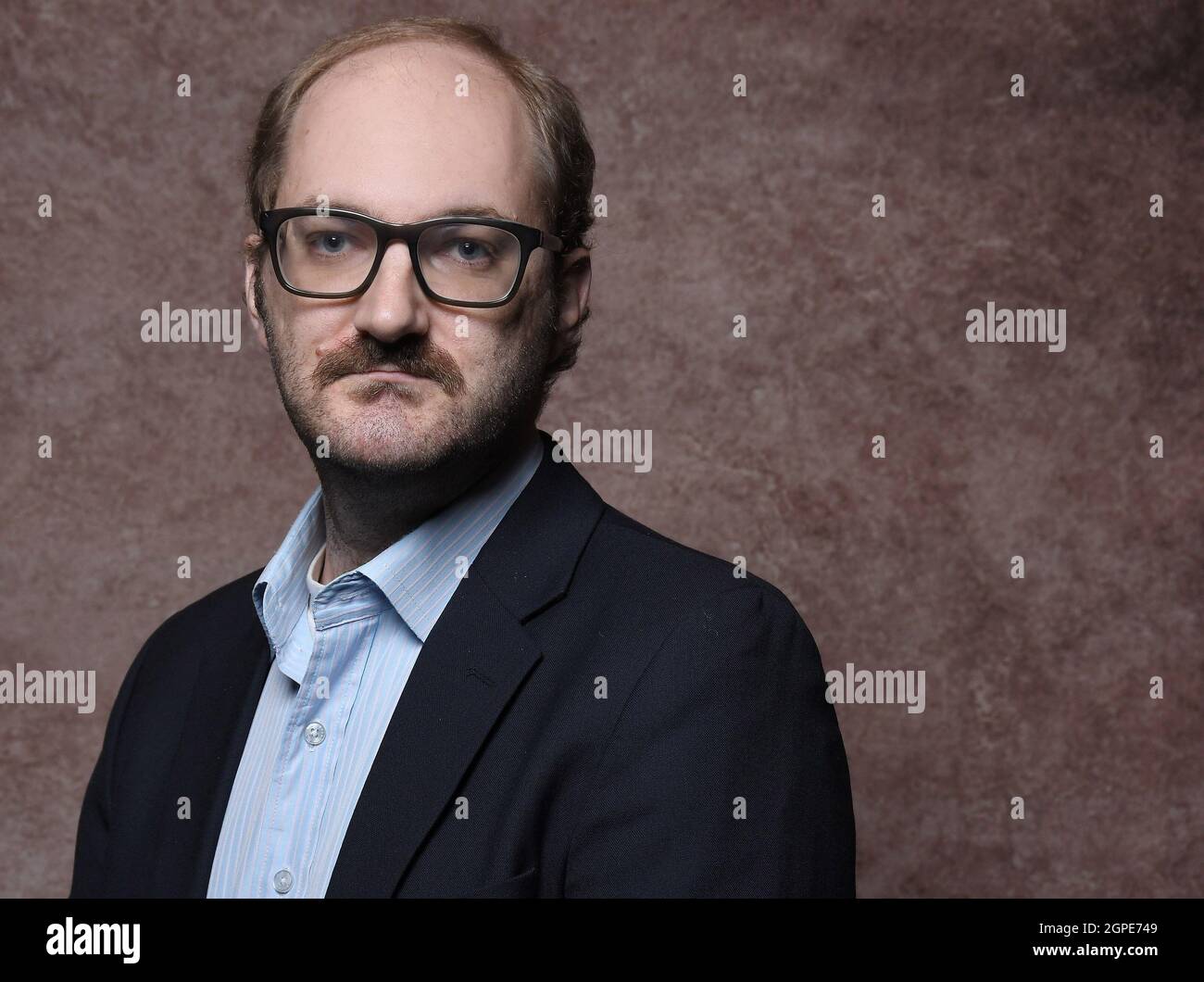 Langa fashion hi-res stock photography and images - Alamy