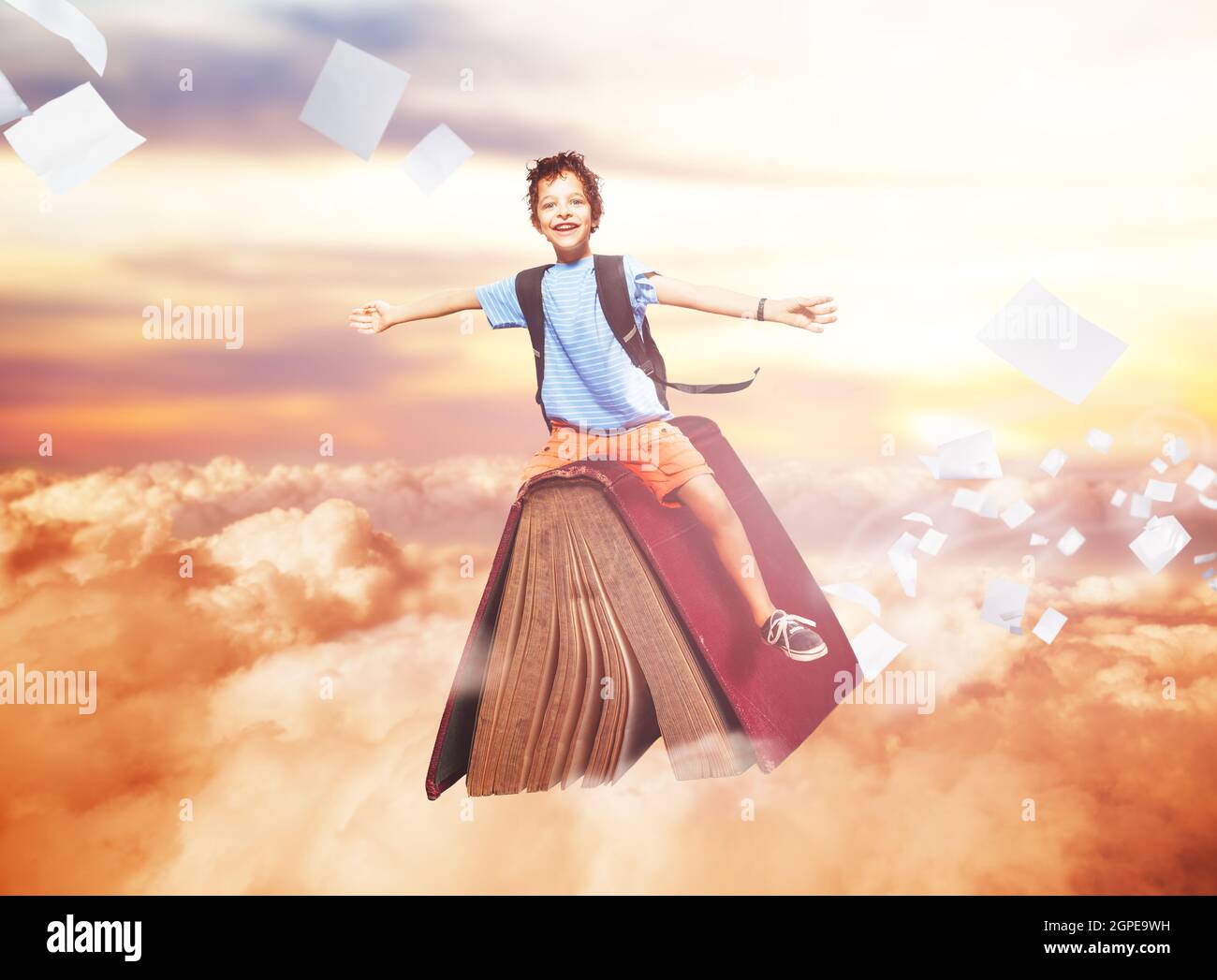 Bedtime learning hi-res stock photography and images - Alamy