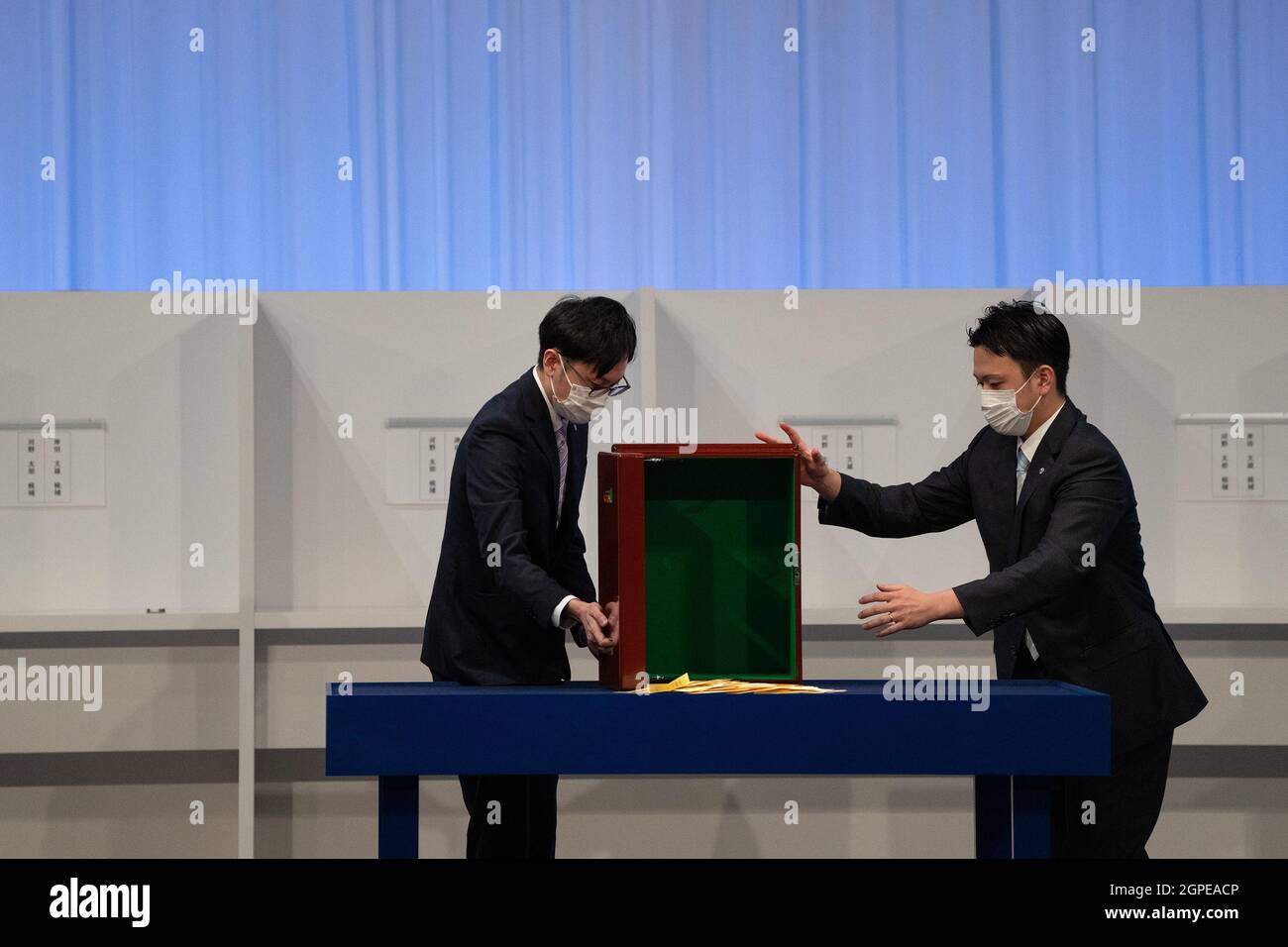 Tokyo, Japan. 29th Sep, 2021. Votes are counted during the Liberal ...