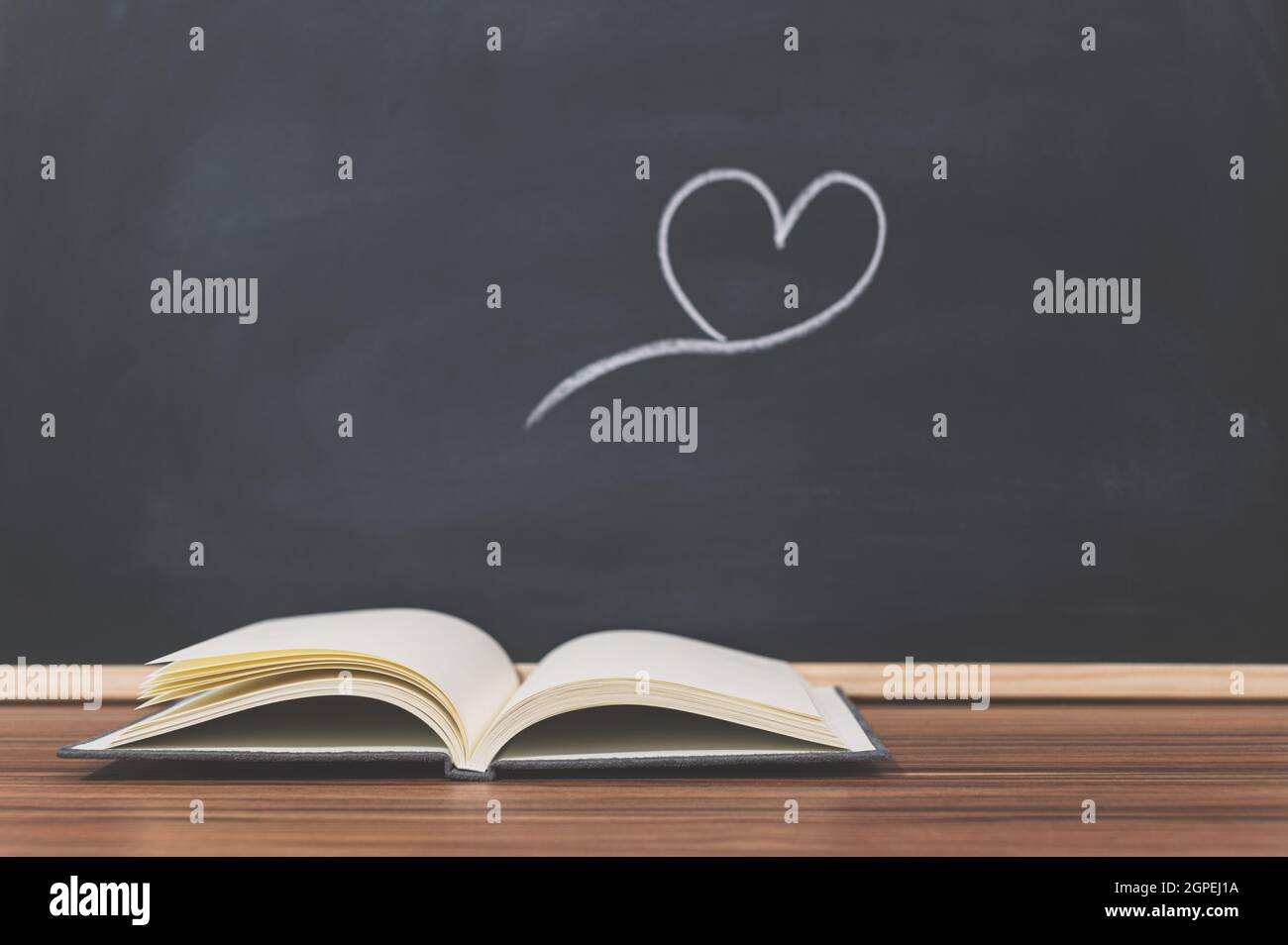Books reading doodle sketch hi-res stock photography and images - Alamy