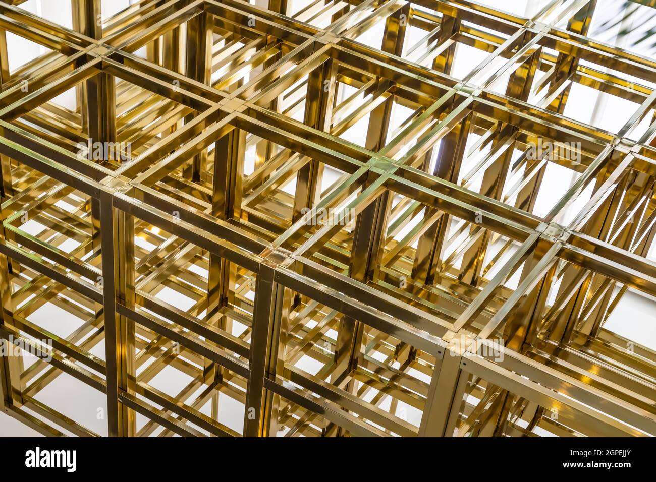 Modern design with Square pattern and geometric structure of ceiling ...