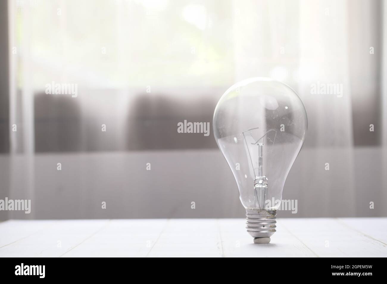 Bulb light big idea hi-res stock photography and images - Alamy