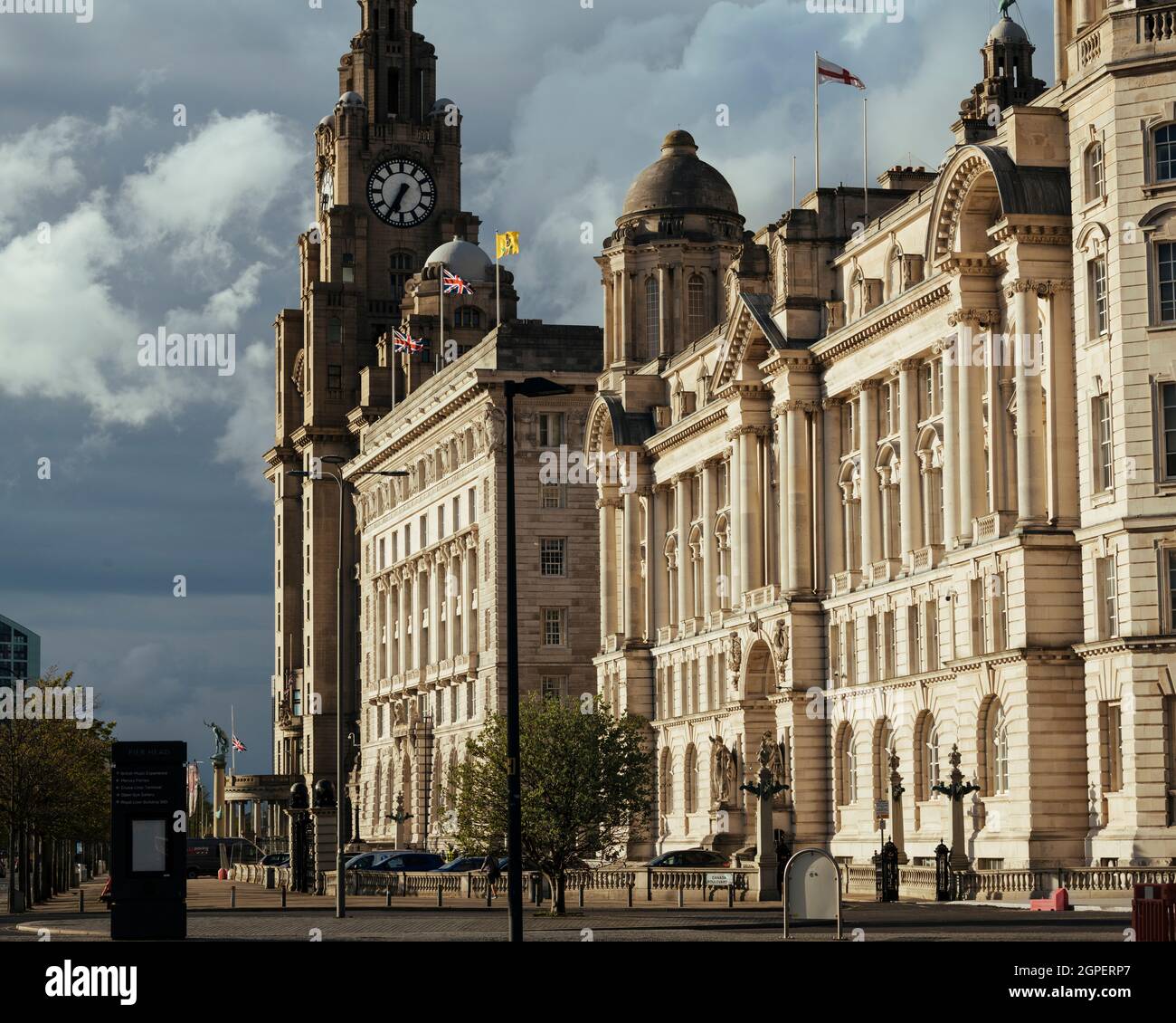 Exterior of Government Building, Liverpool, England, UK Stock Photo - Alamy