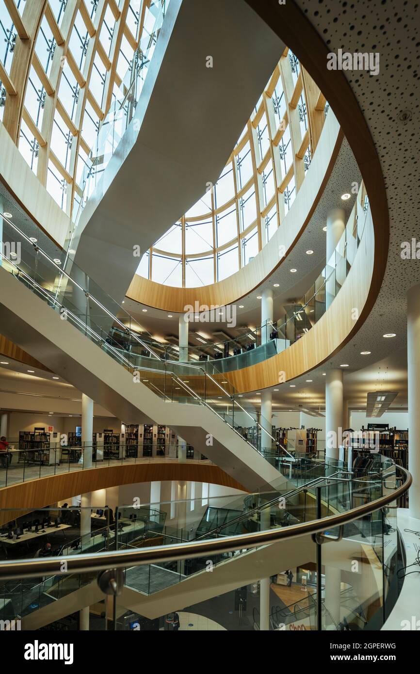 Interior of Central Library, St George's Quarter, Liverpool, England ...