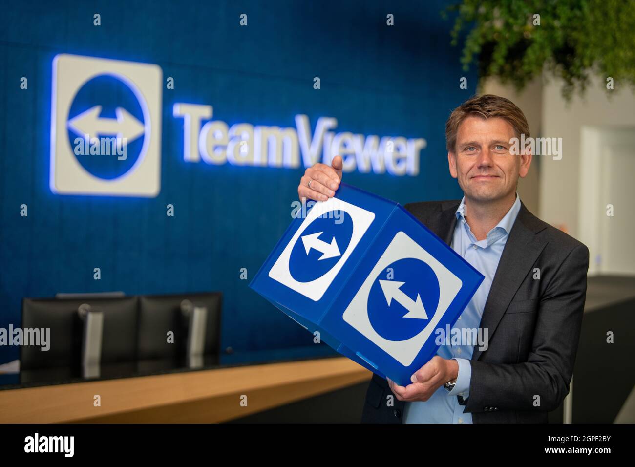 Oliver Steil High Resolution Stock Photography and Images - Alamy