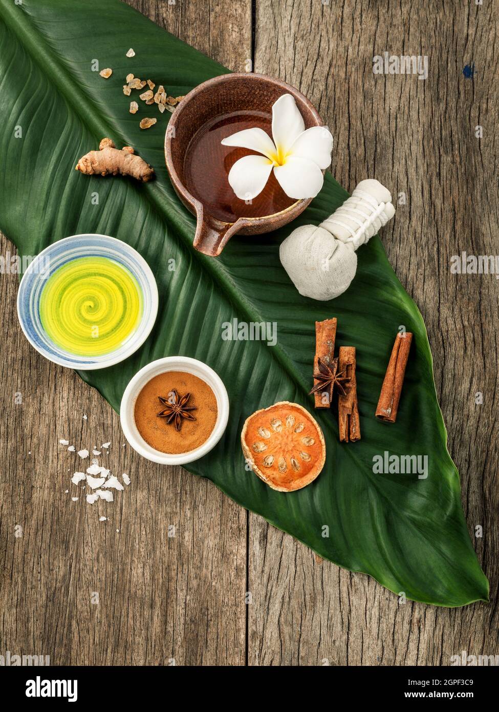 Indian bael hi-res stock photography and images - Alamy