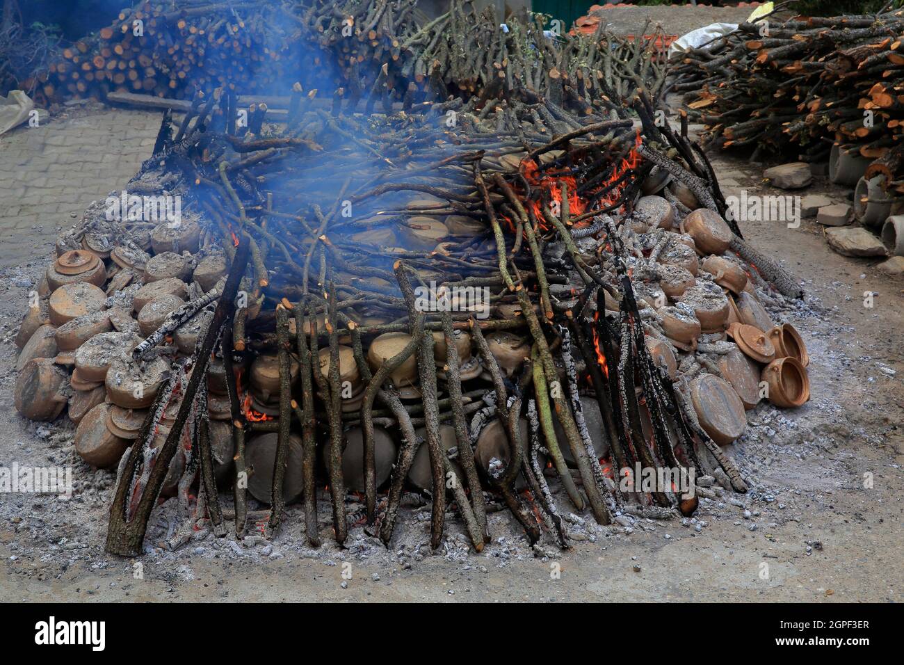 Handmade, traditional clay pot cooking method view Stock Photo - Alamy