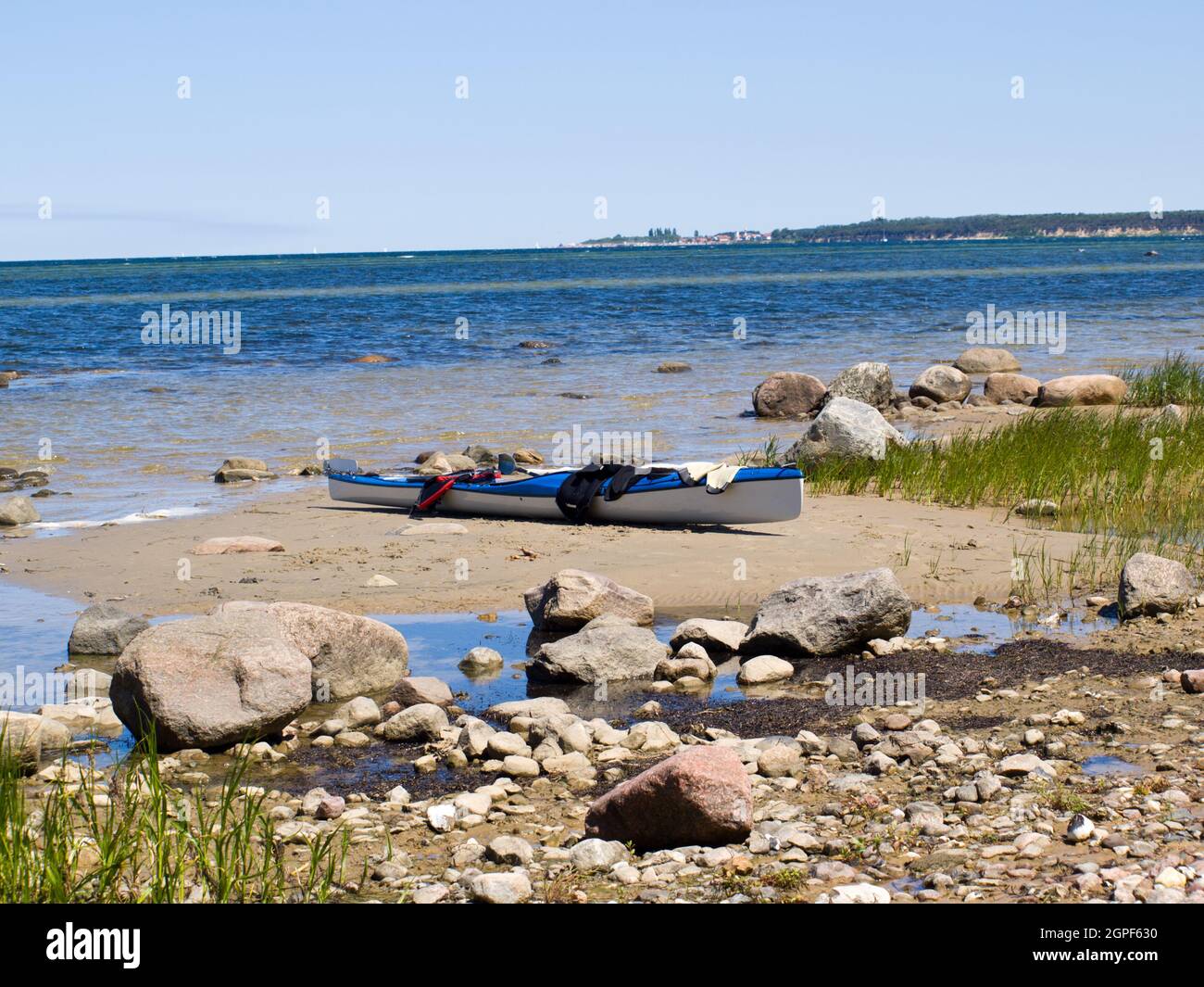 Kanu boat hi-res stock photography and images - Alamy