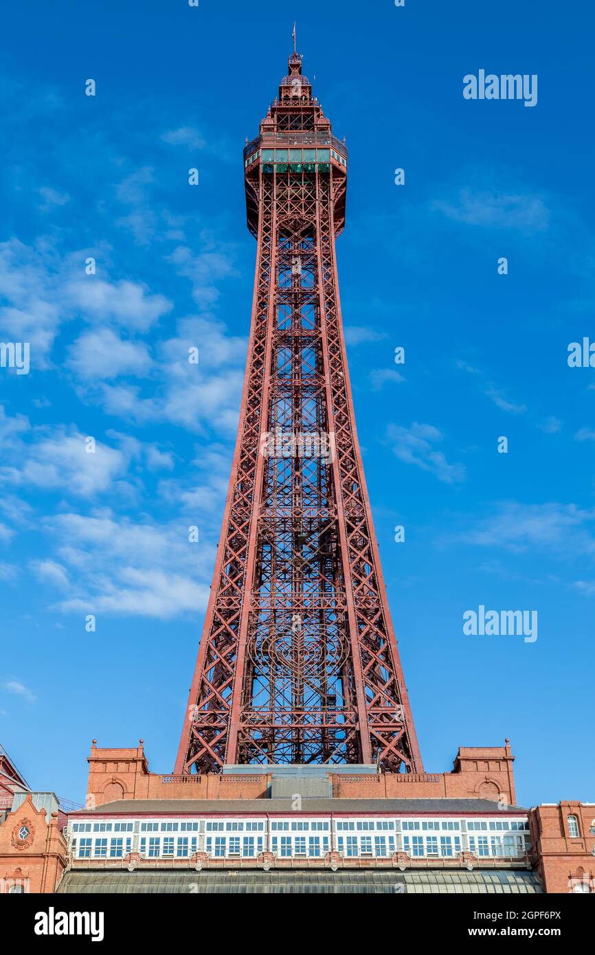 Blackpool skyline hi-res stock photography and images - Alamy