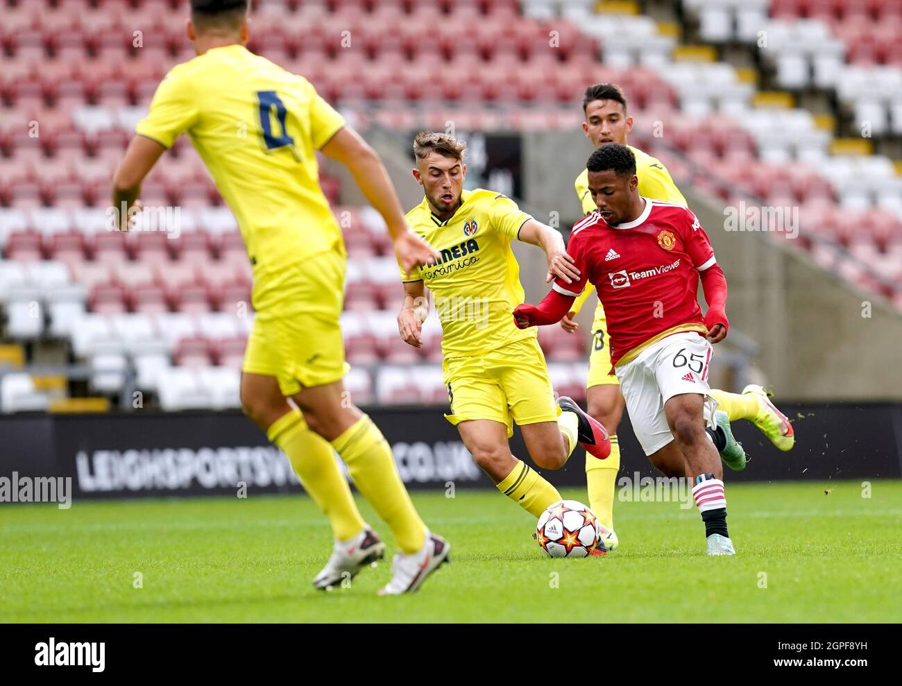 Dillon hoogewerf hi-res stock photography and images - Alamy