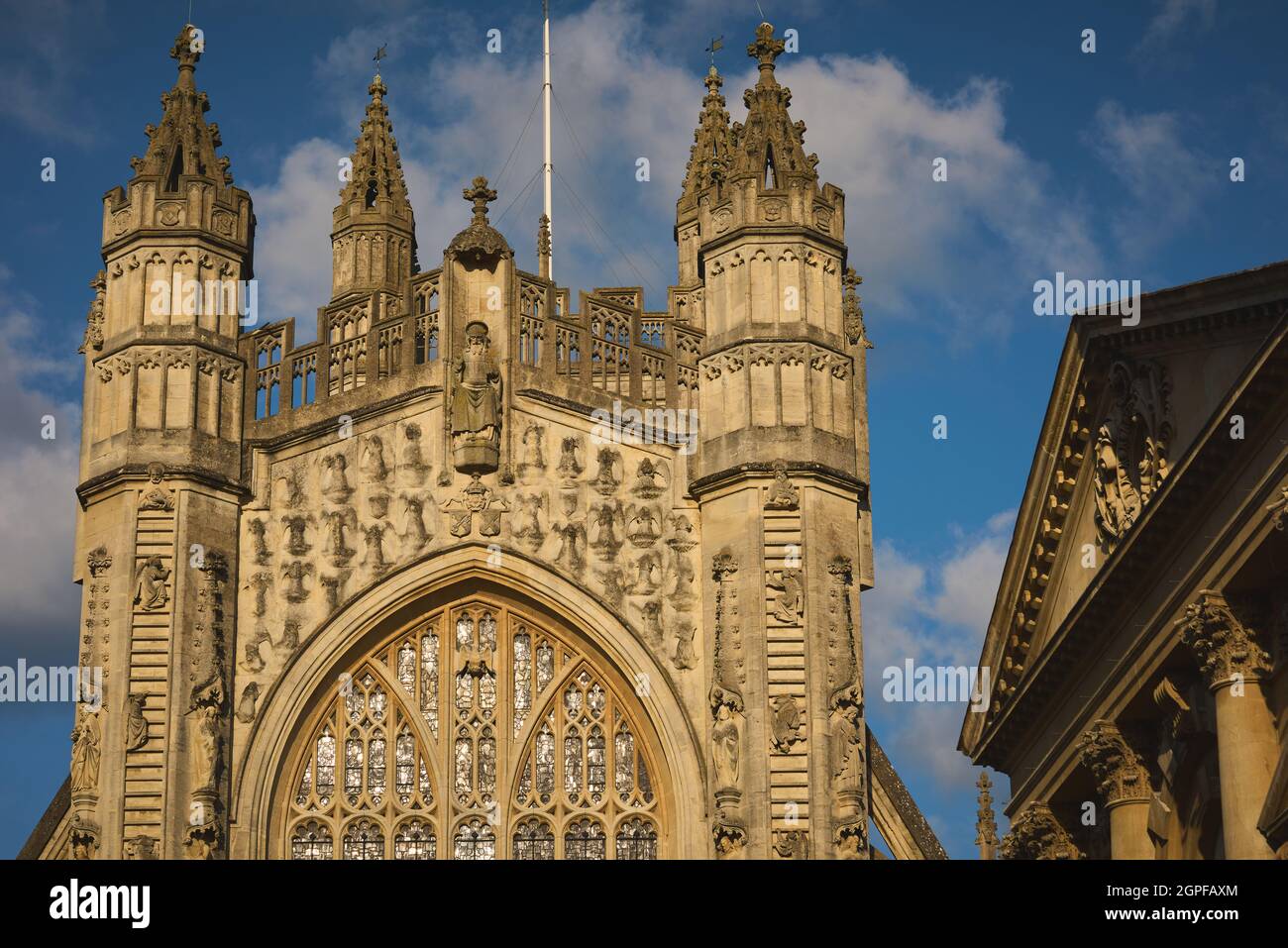 Abbey architecture blue sky hi-res stock photography and images - Alamy