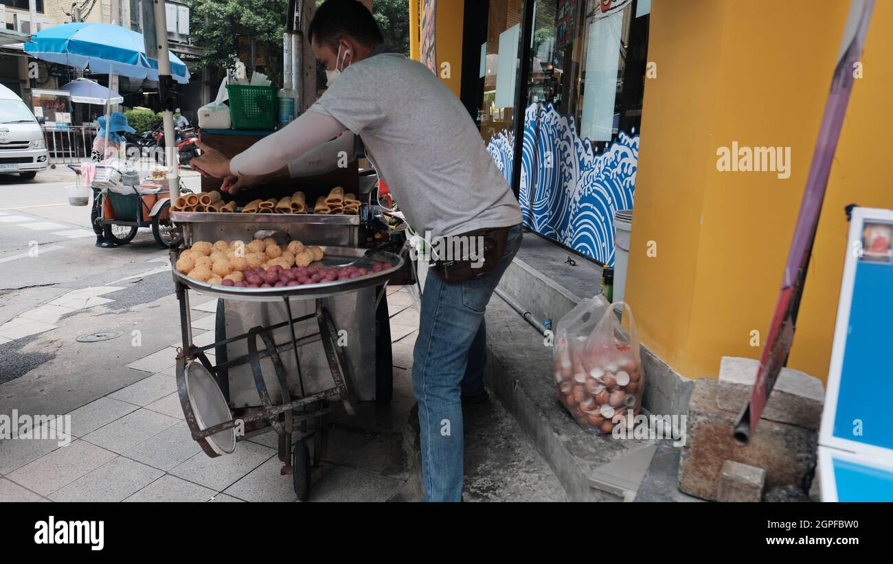 Entrepreneur Food stalls on Asok Montri Road Soi Asoke Soi 21 Sukhumvit ...