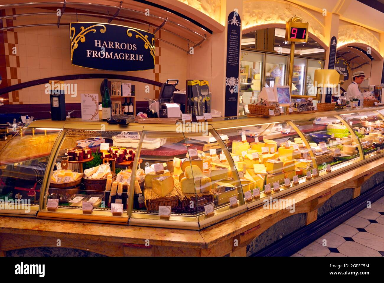 London cheese shop hi-res stock photography and images - Alamy