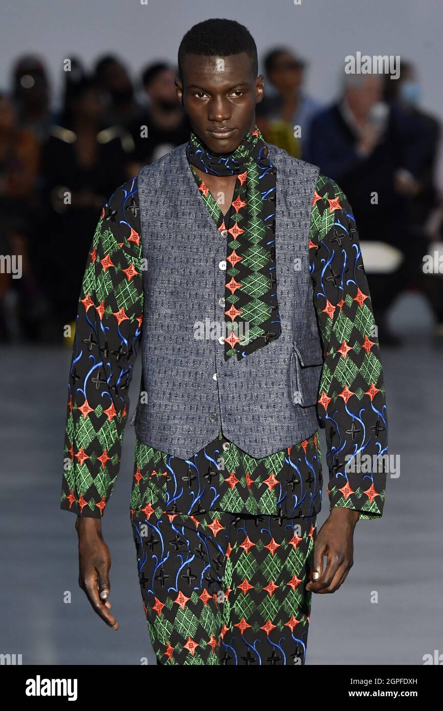 Kenneth ize fashion hi-res stock photography and images - Alamy