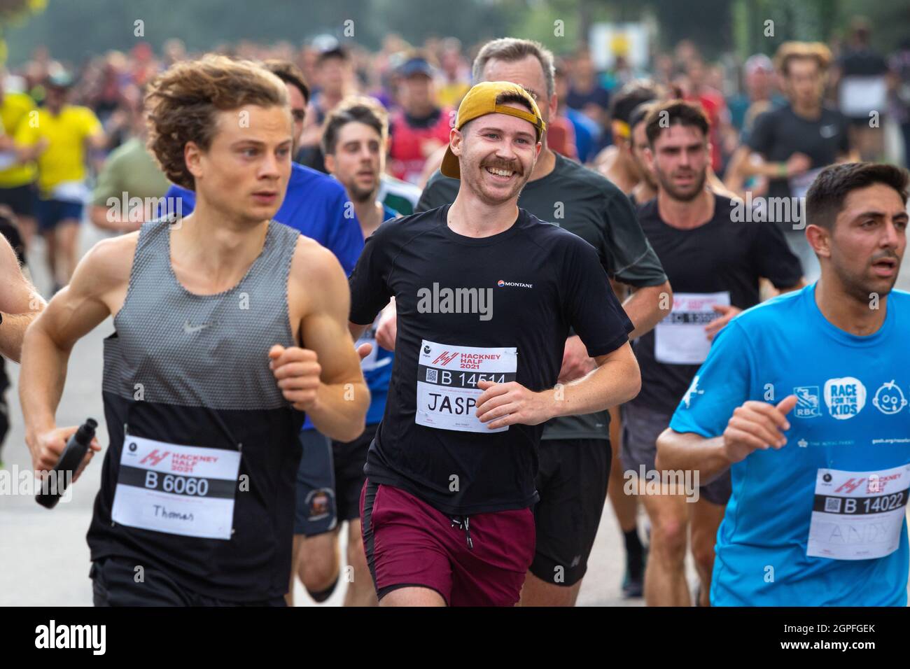 Hackney half marathon hi-res stock photography and images - Alamy