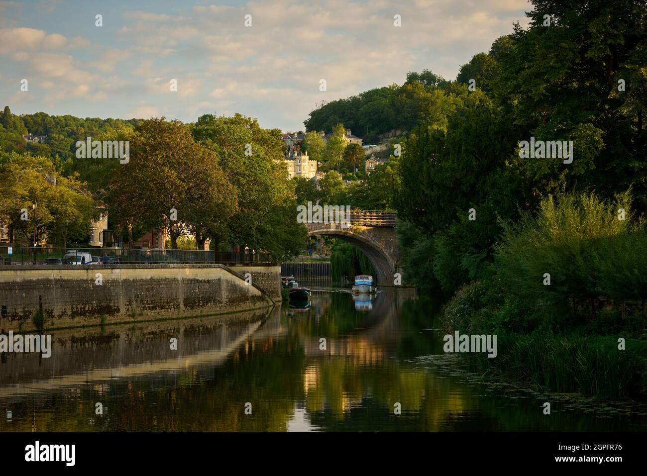 Perfectly still river Avon in Bath Stock Photo - Alamy