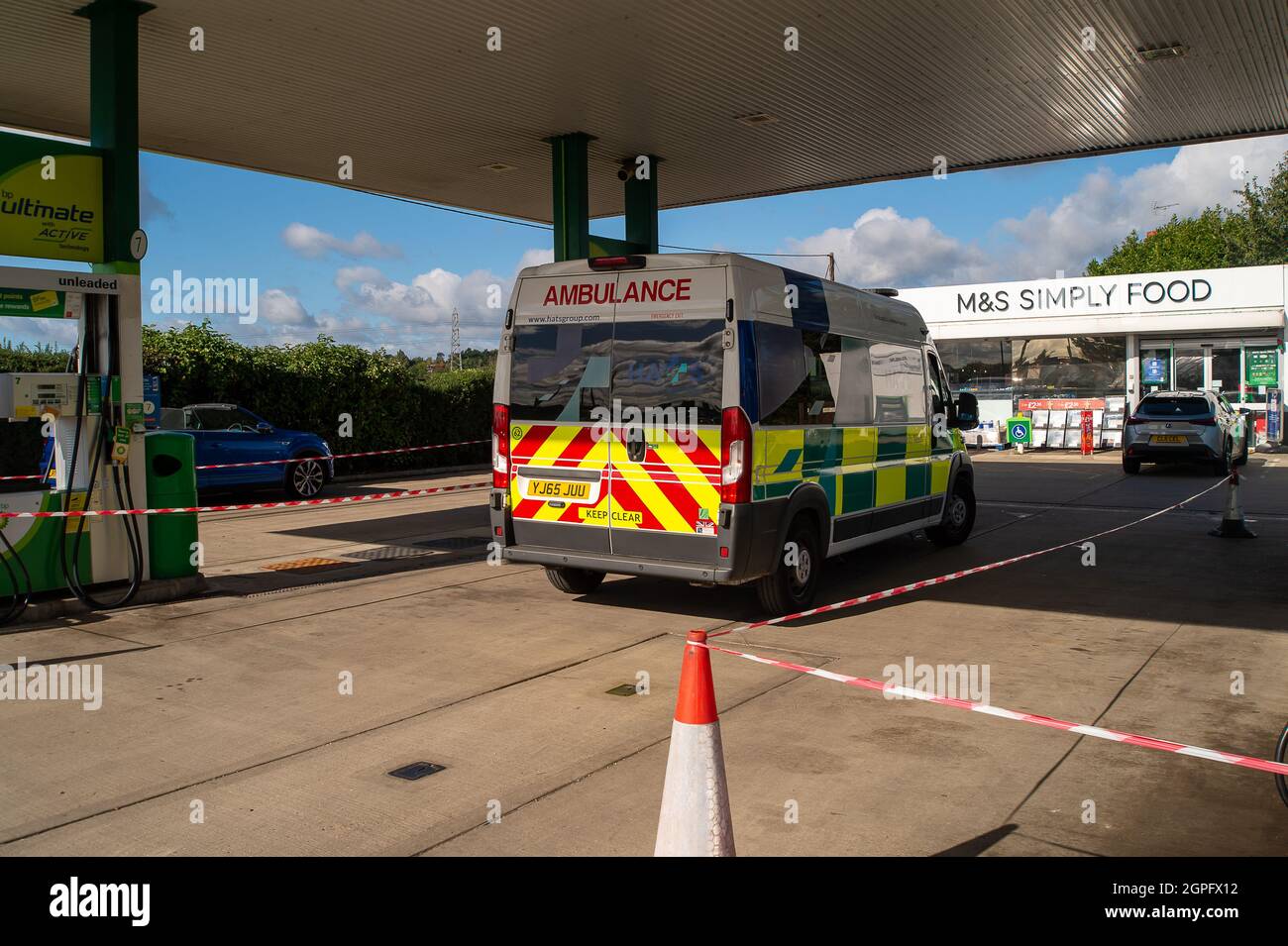 Ambulance diesel uk station garage hi-res stock photography and images ...