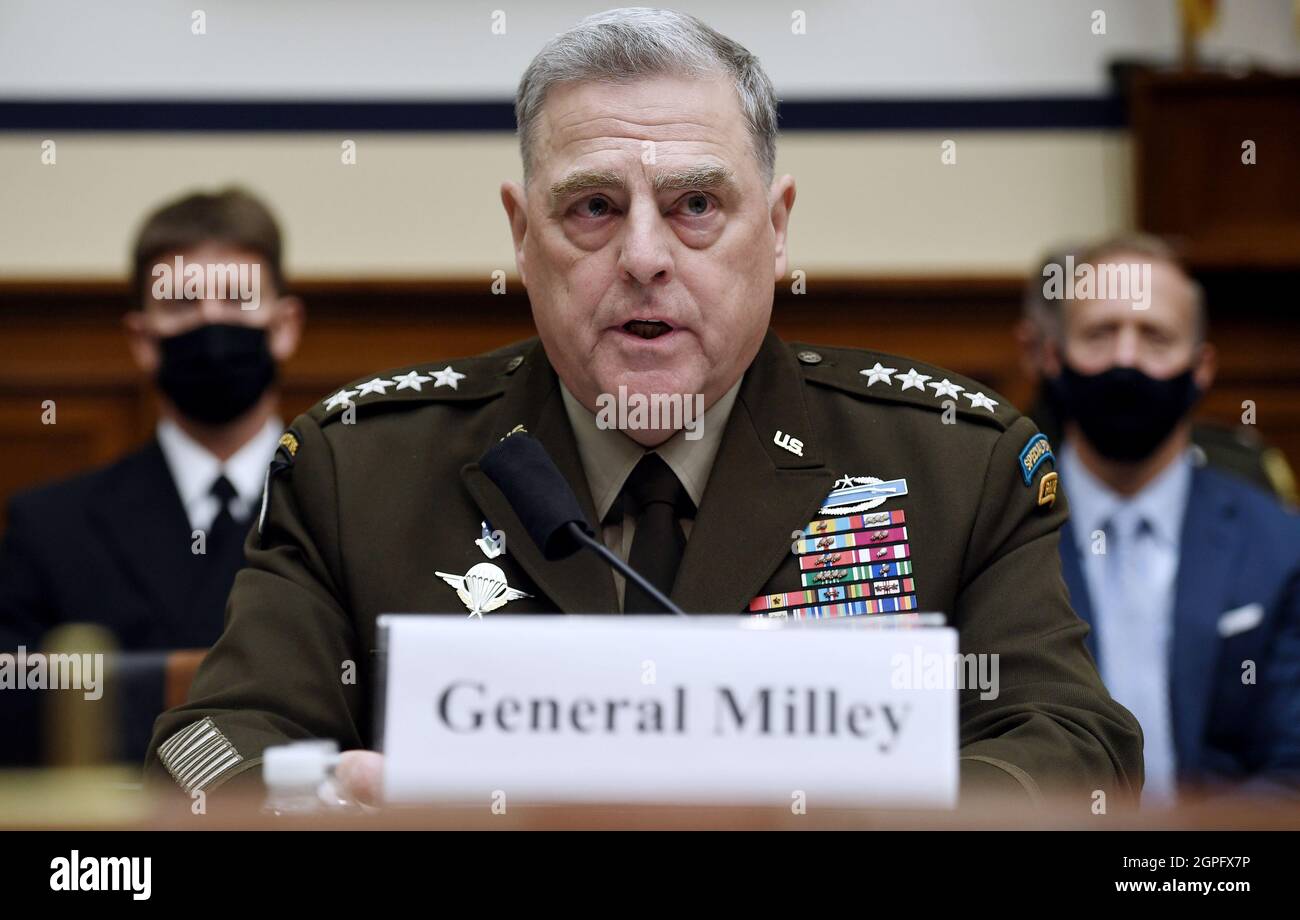 Gen mark a milley hi-res stock photography and images - Alamy