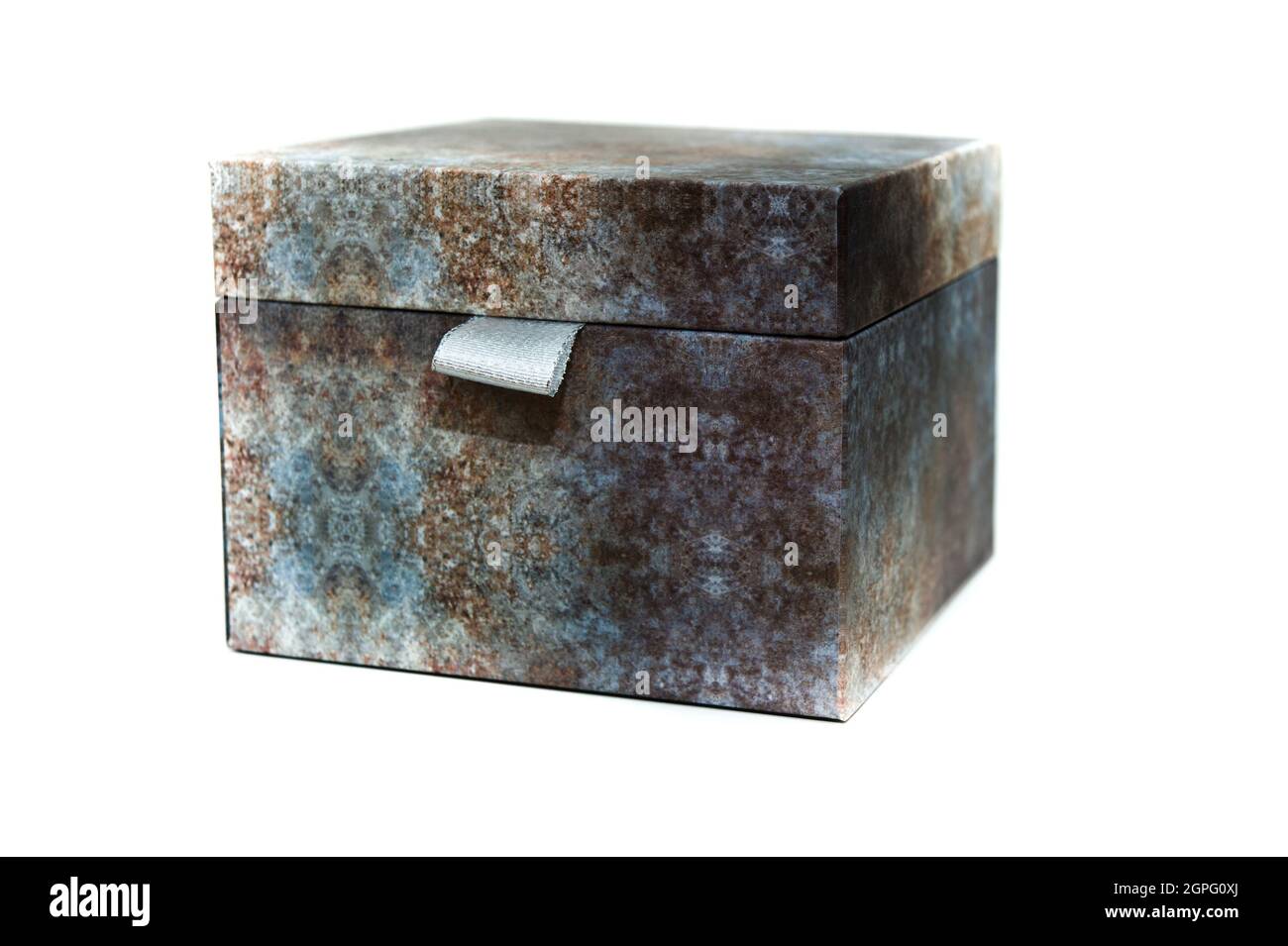 closed box isolated Stock Photo - Alamy