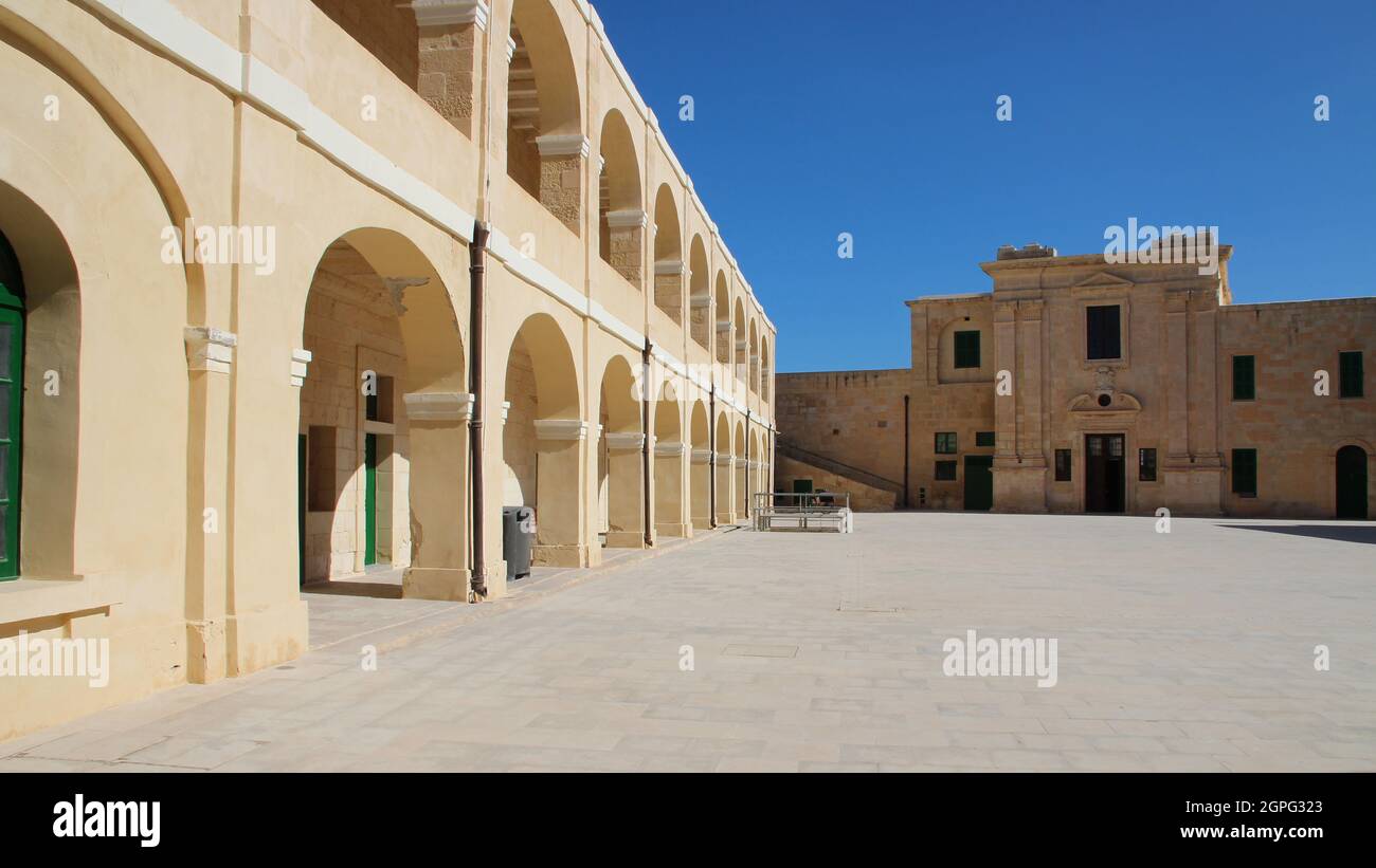 saint-elmo fort in valletta (malta Stock Photo - Alamy