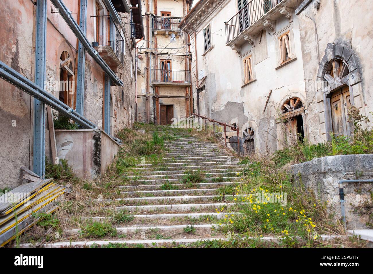 Fossa (Aq), Italy 25/09/2021: the city abandoned after the earthquake ...