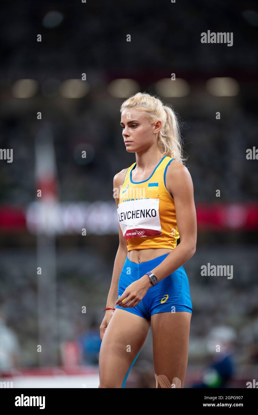 Yuliya levchenko tokyo hi-res stock photography and images - Alamy