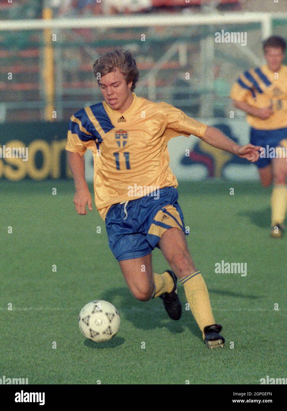 TOMAS BROLIN Swedish footballplayer in National team 1992 Stock Photo ...