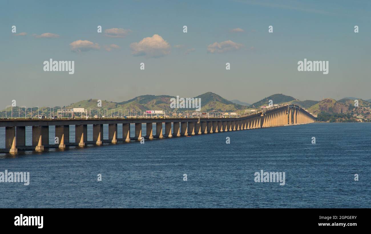 Rio - Niteroi Bridge Crossing the Guanabara Bay and Connecting Rio de ...