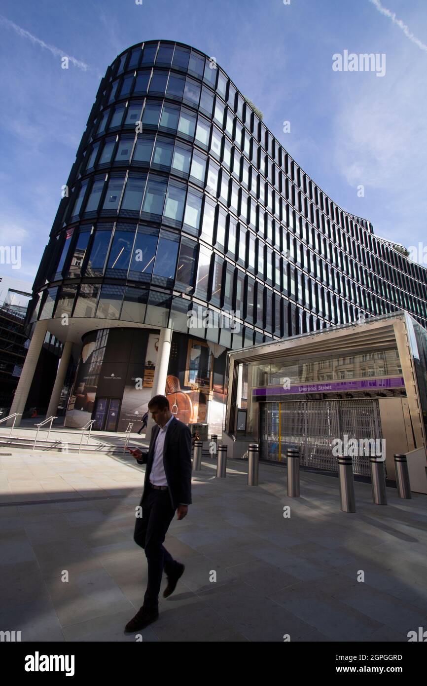 Peel hunt london hi-res stock photography and images - Alamy