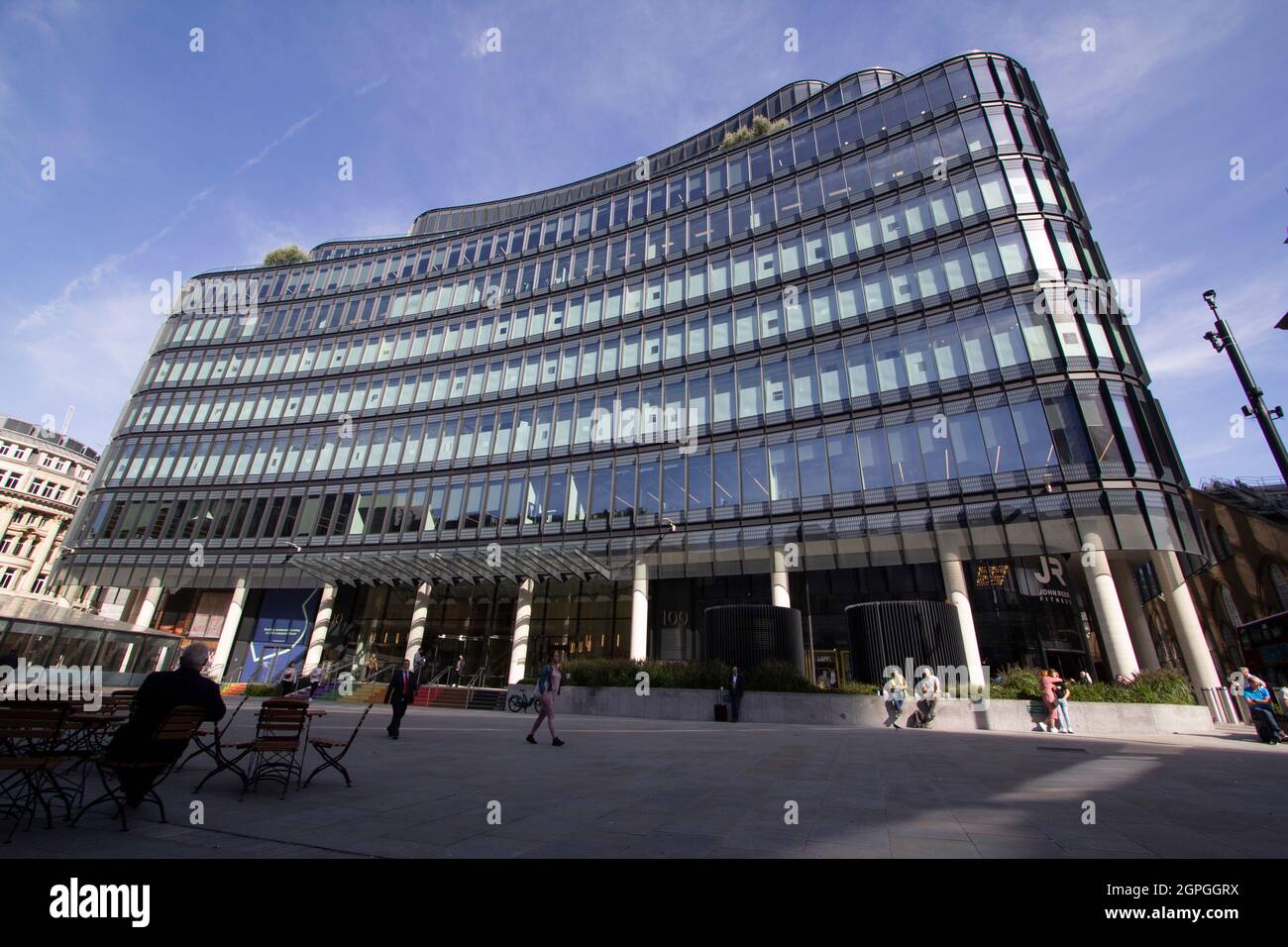 100 Liverpool Street, Broadgate, London, offices of SMBC Sumitomo ...