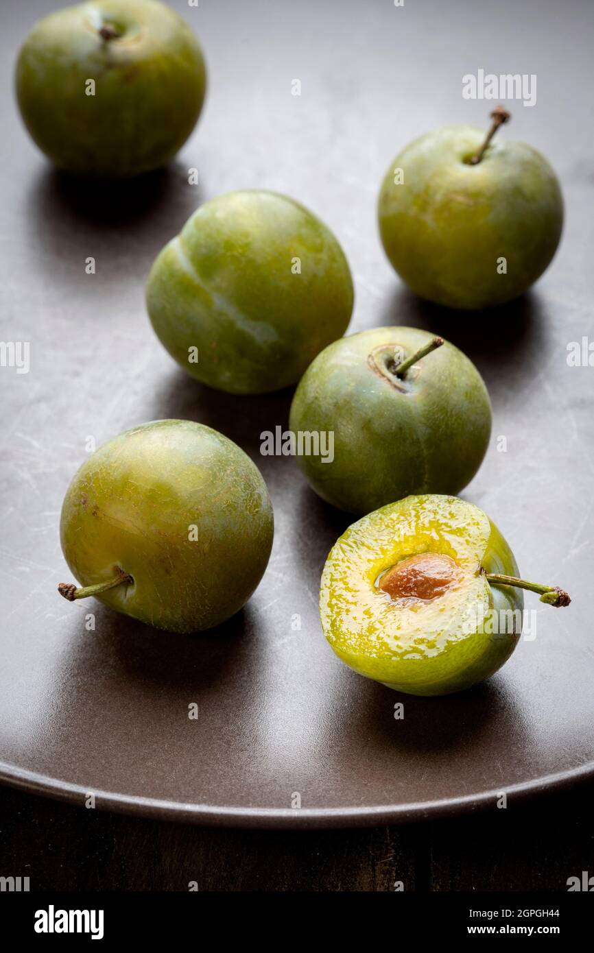 Queen claude france hi-res stock photography and images - Alamy