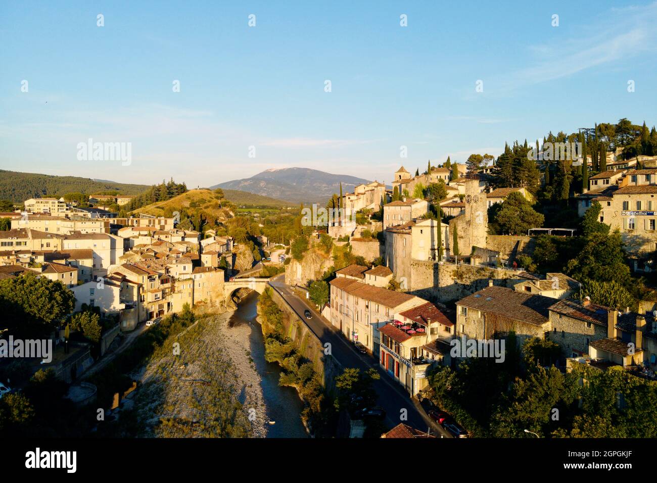 Water tower former city hi-res stock photography and images - Alamy