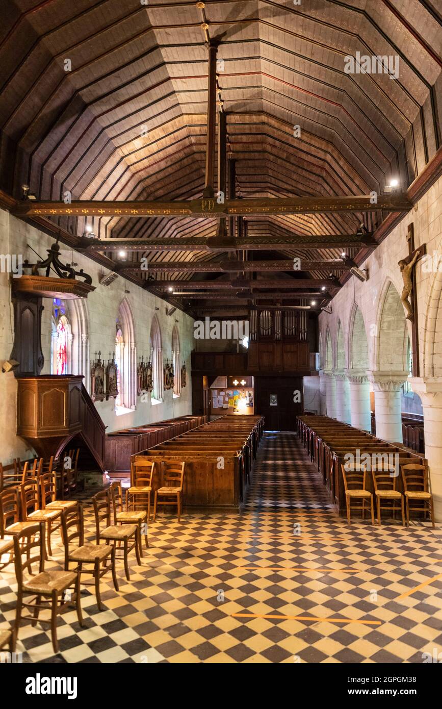 France, Eure, Cormeilles, Sainte Croix church with its sloping floor at ...